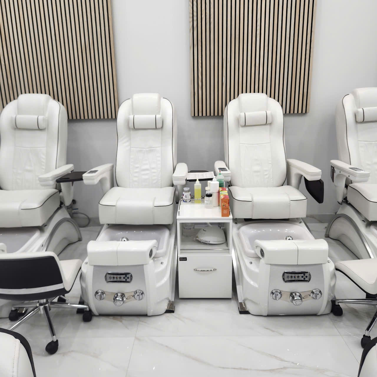 HOME - JA JA NAILS & SPA